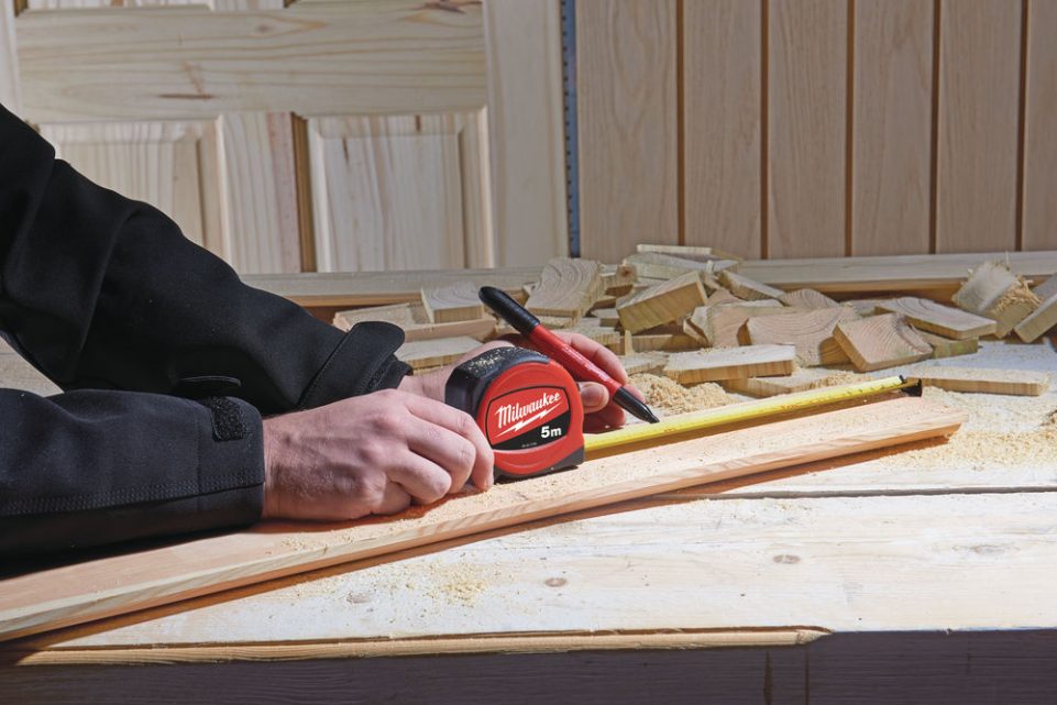 Milwaukee 48227708 Slimline Tape Measure 8M - PrimeTools