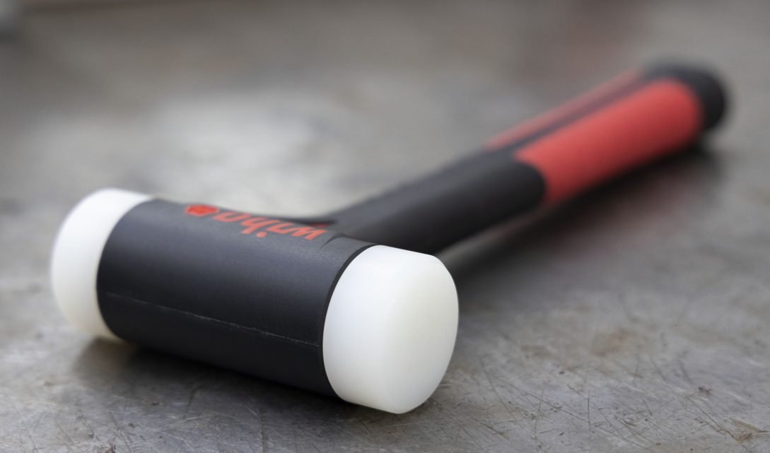 Wiha 44598 FibreBuzz® SB8041 Soft-Faced Dead Blow Hammer 40mm Dia ...