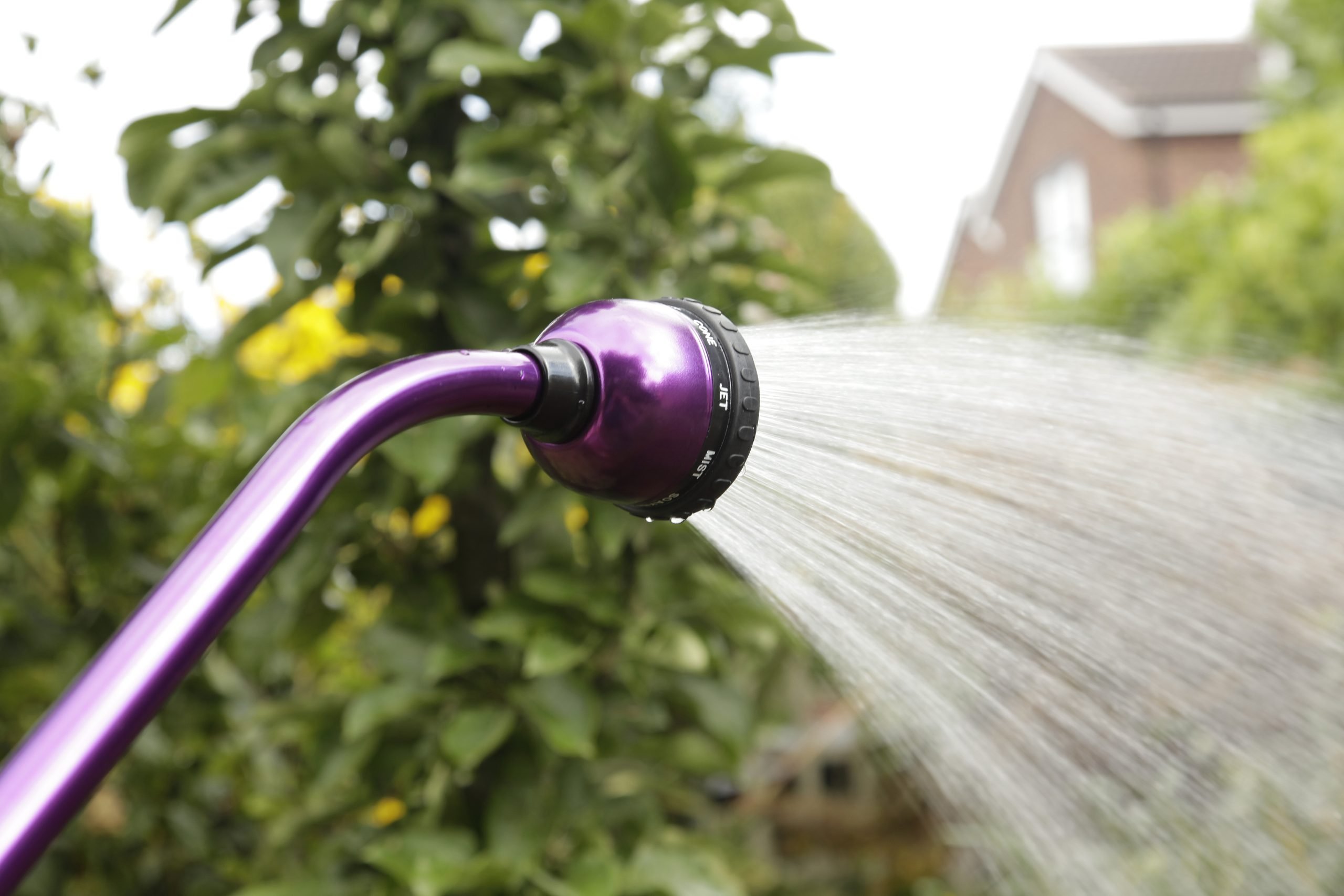 Spear & Jackson Kew Garden Long Reach Jet Spray Gun for Watering ...