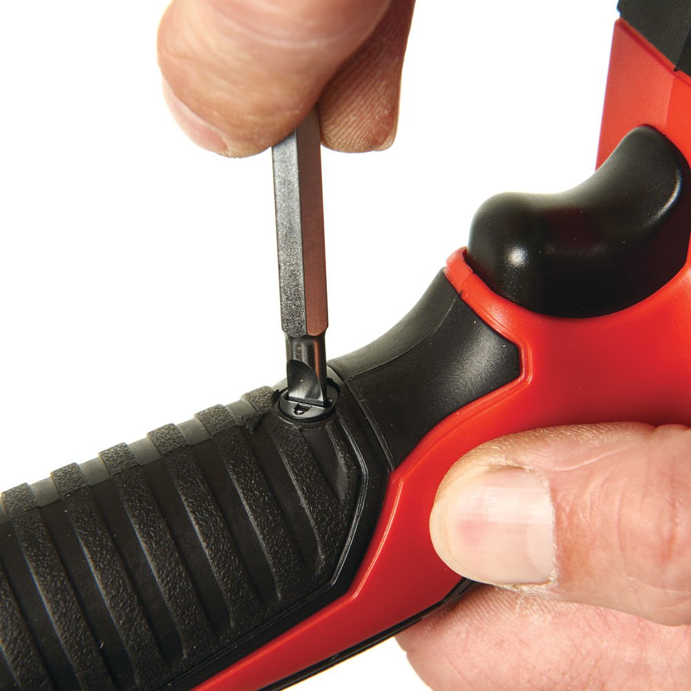 Milwaukee 2267-40 9V 10:1 Infrared Temperature Gun | PrimeTools