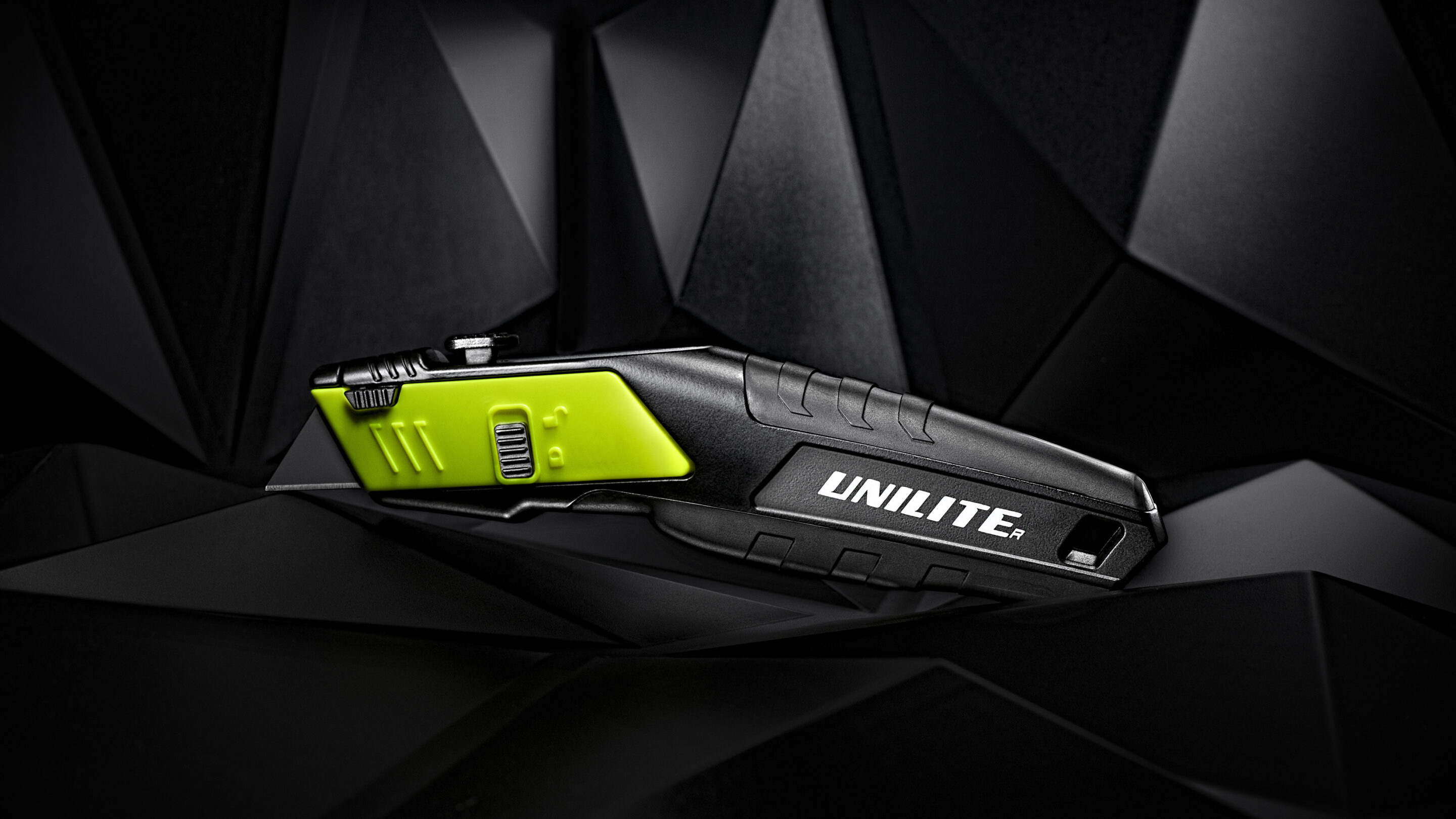 Unilite KC2 Heavy Duty Retractable Knife With Blade Storage | PrimeTools