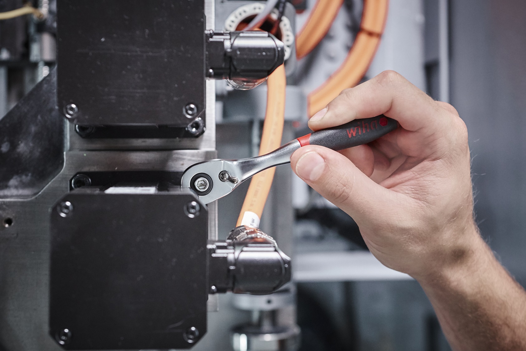 Wiha 45627 1/2″ Drive Reversible Ratchet | PrimeTools