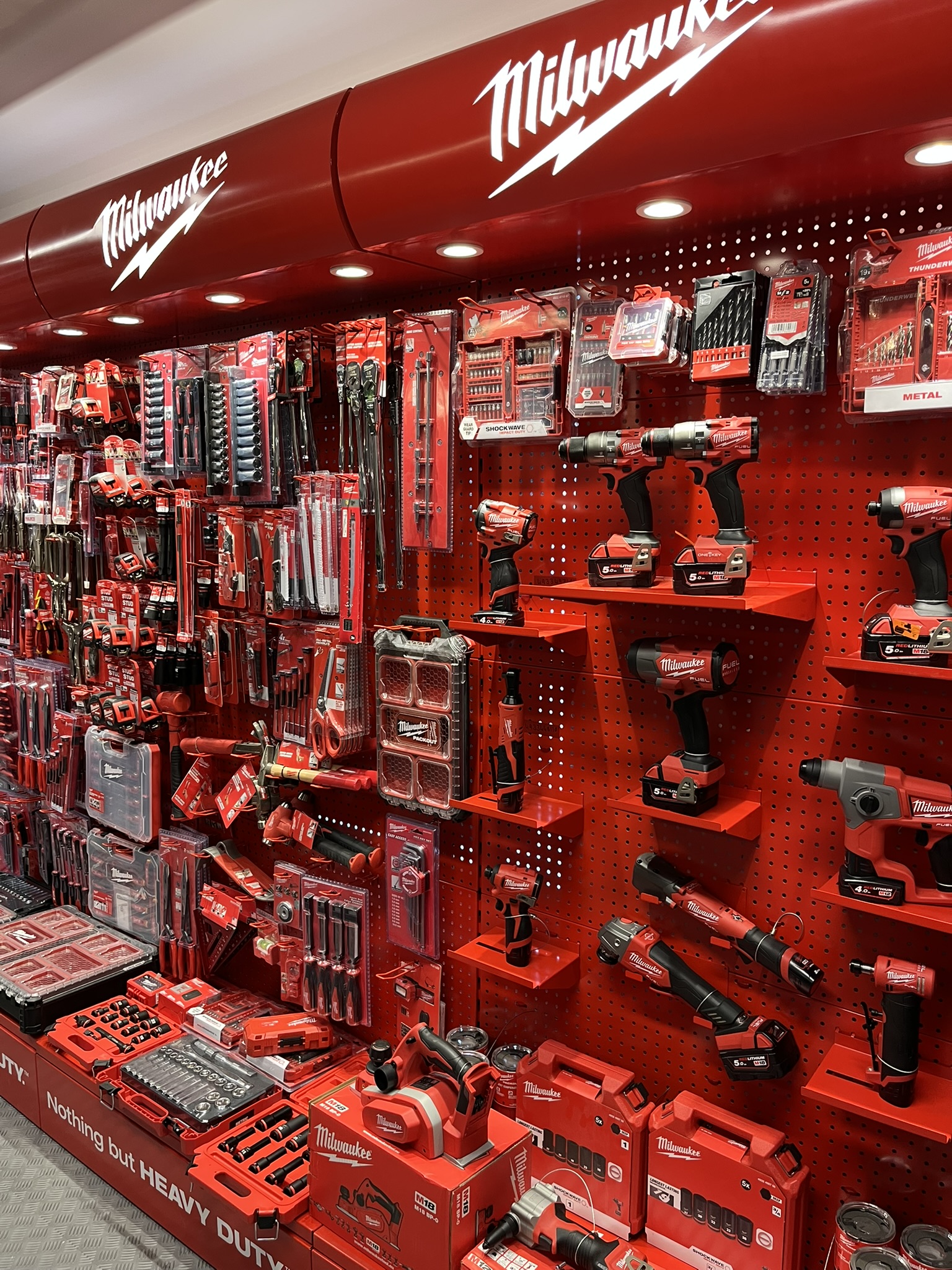Visit Our Professional Tool Showroom in the UK | PrimeTools